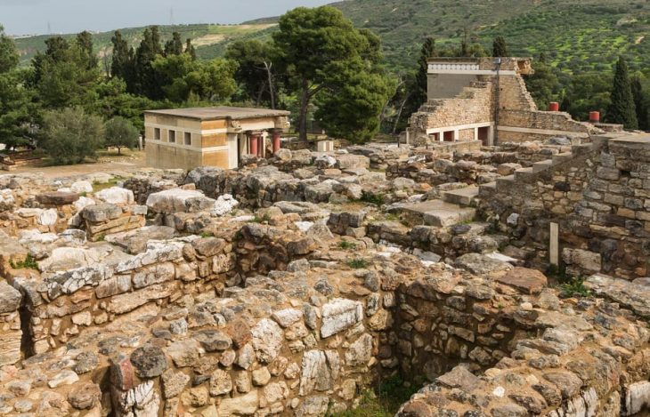 Knossos Sarayı Görkemli Günlerinde Nasıl Görünüyordu - Arkeonews