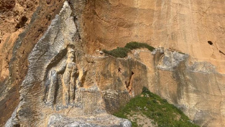 2 bin yıllık Herkül kaya kabartması tahrip ediliyor - Arkeonews